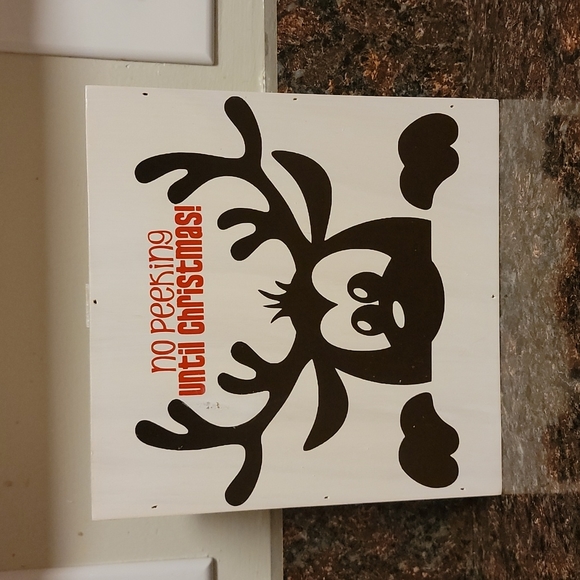 Hand Crafted | Holiday | No Peeking Sign | Poshmark